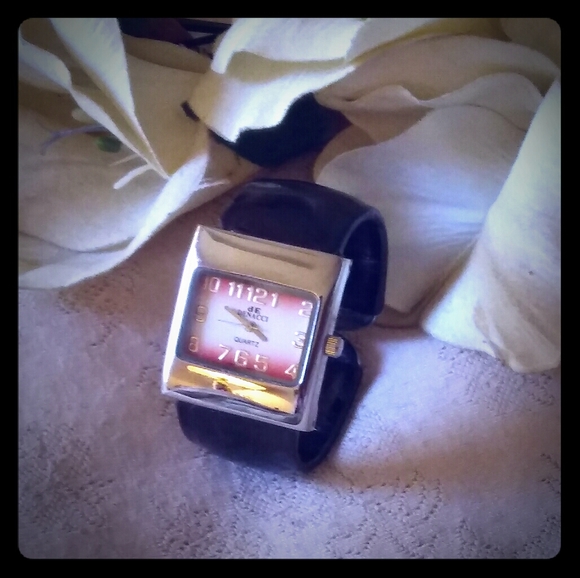 Denacci | Accessories | Vintage Denacci Rectangular Top Cuff Watch ...